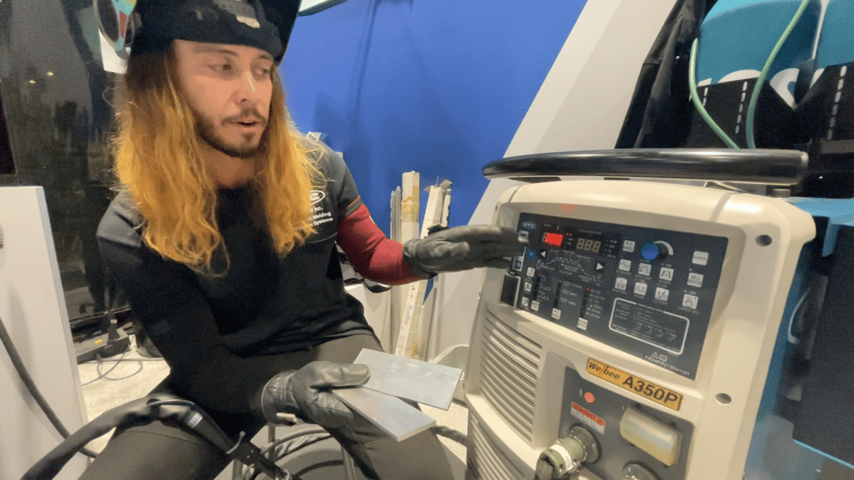 New Plasma Jet TIG Welder: Higher Quality & Efficiency [Video]